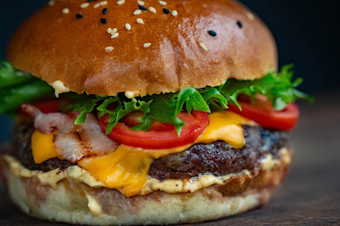 How Burgers Became the Most Popular Food in The World? - GASTROROOM